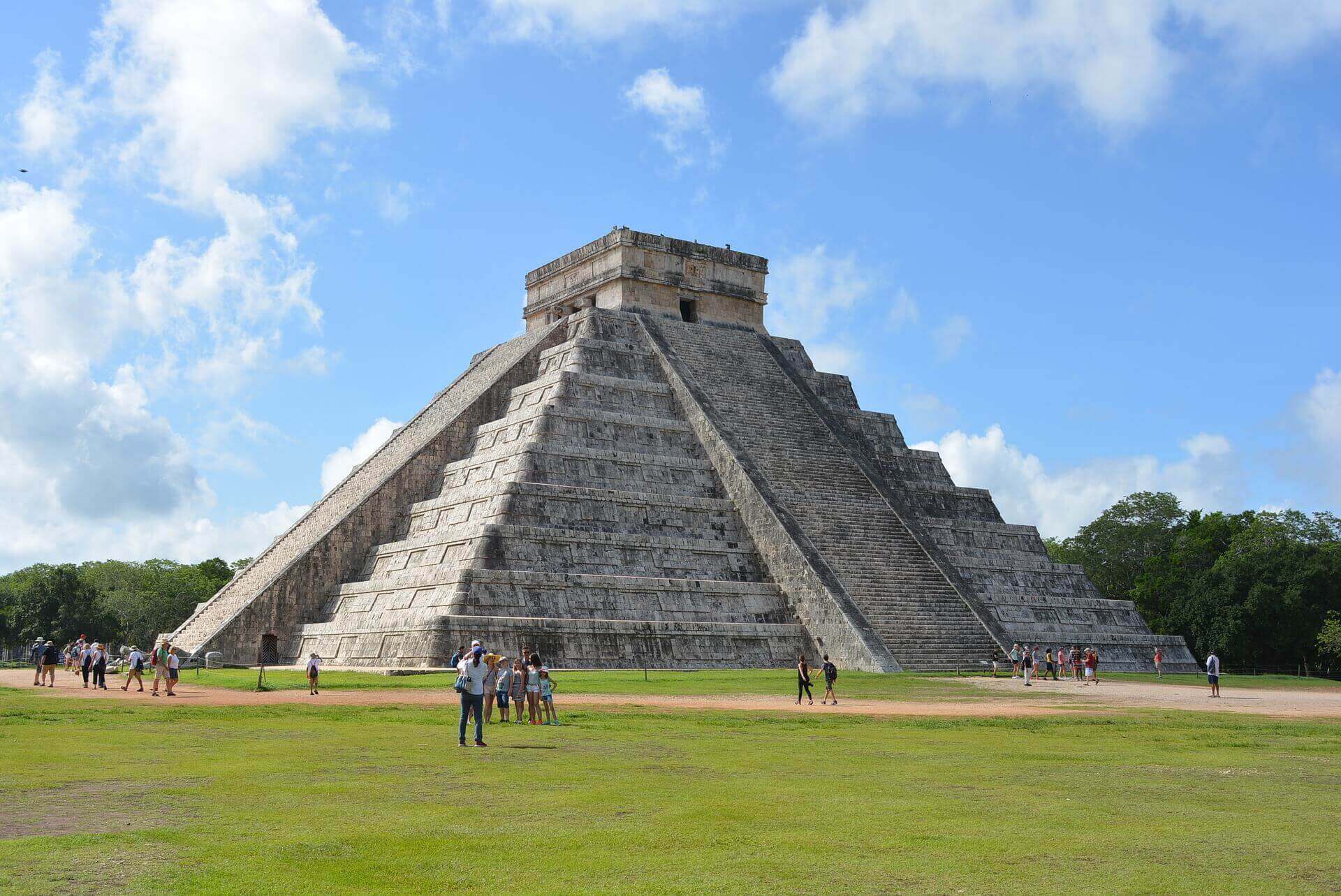 Beyond the Wall: Mexico Tourism, a Booming Industry | Biz Latin Hub